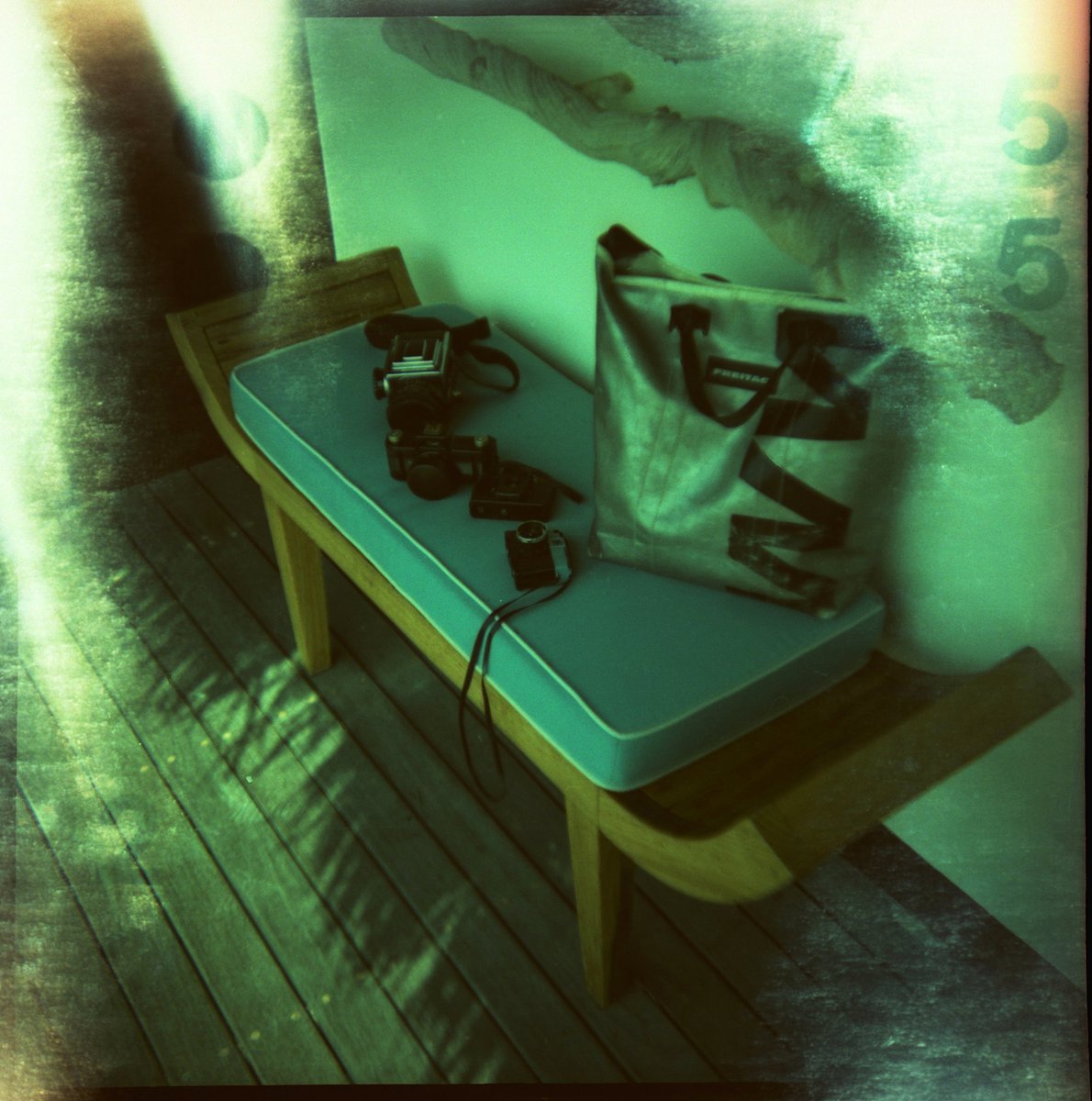 #16193043 — hhjm · Lomography
