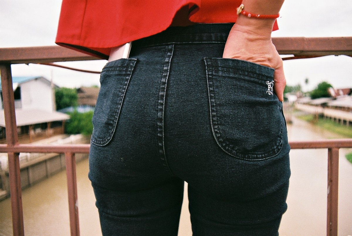 #22776749 — modern_nmt · Lomography
