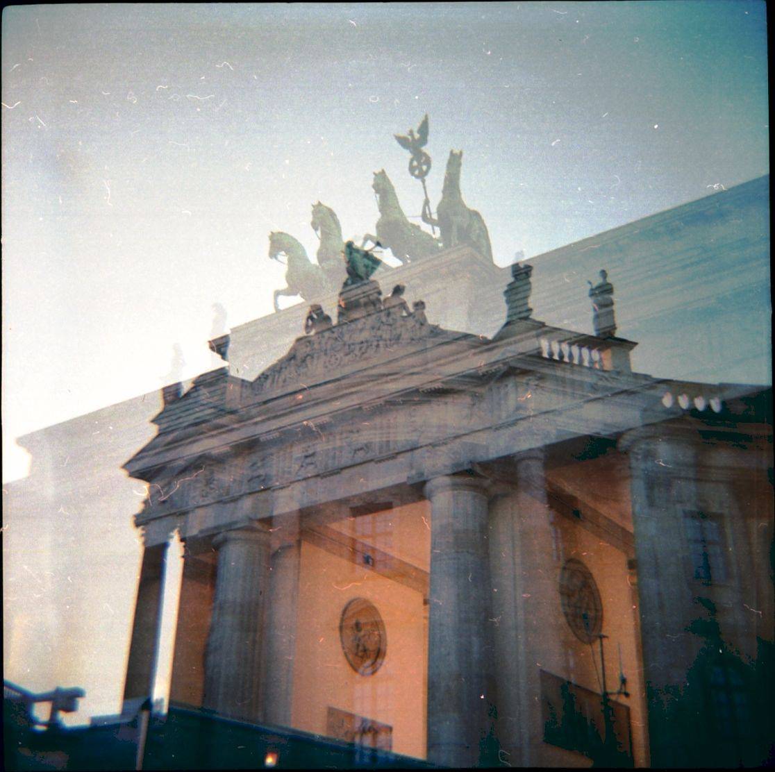 Diana F+ Instant Camera: Great Pictures in an Instant · Lomography