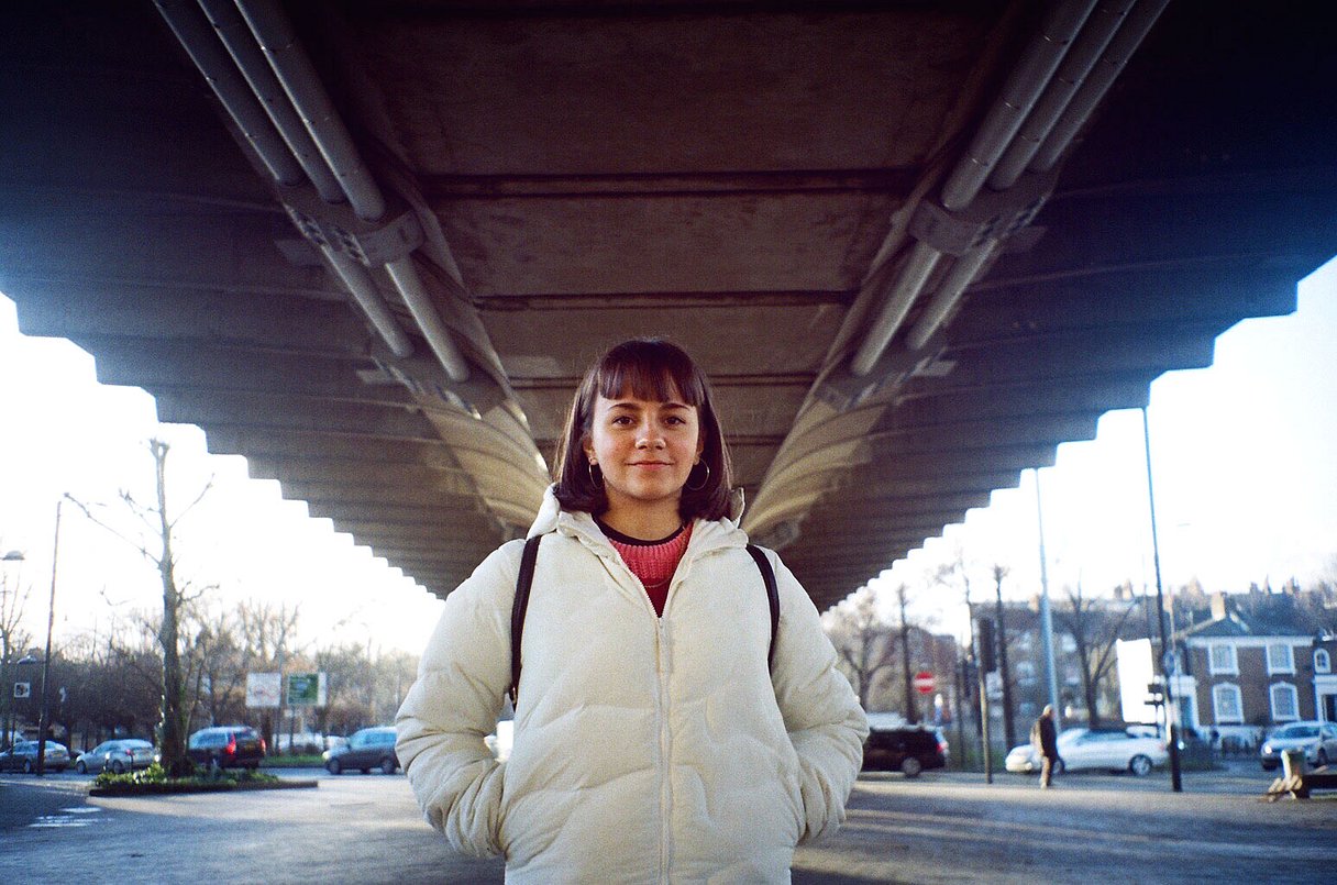 The Photographic Interviews: Eliza Hatch & The Portrait · Lomography