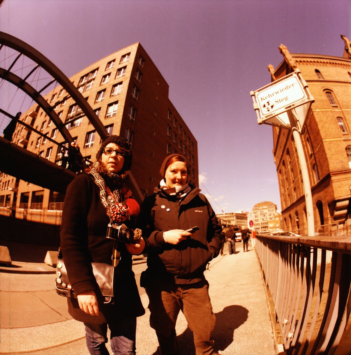 Pushing, Pulling, Cross-Processing – What? · Lomography