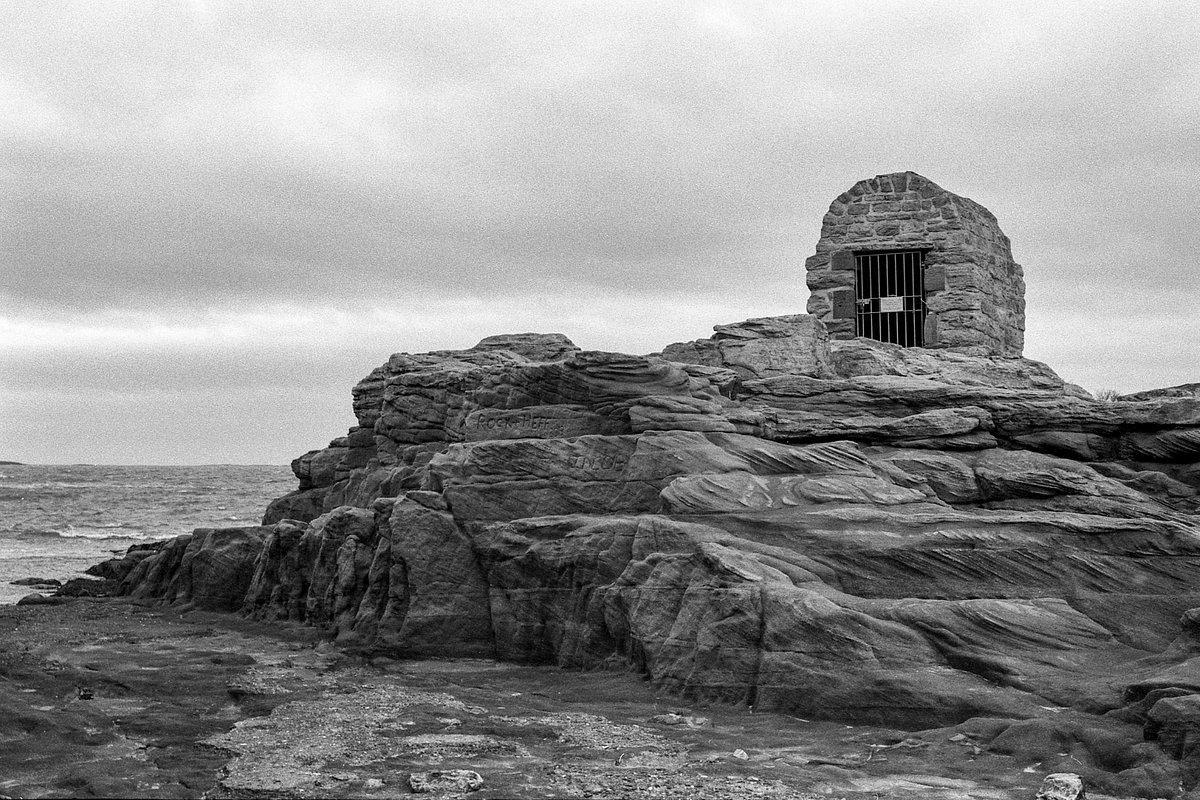 Seahouses / Bamburgh — jonography · Lomography