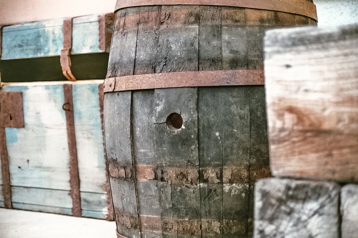 Dynamite barrel — chromagnon · Lomography