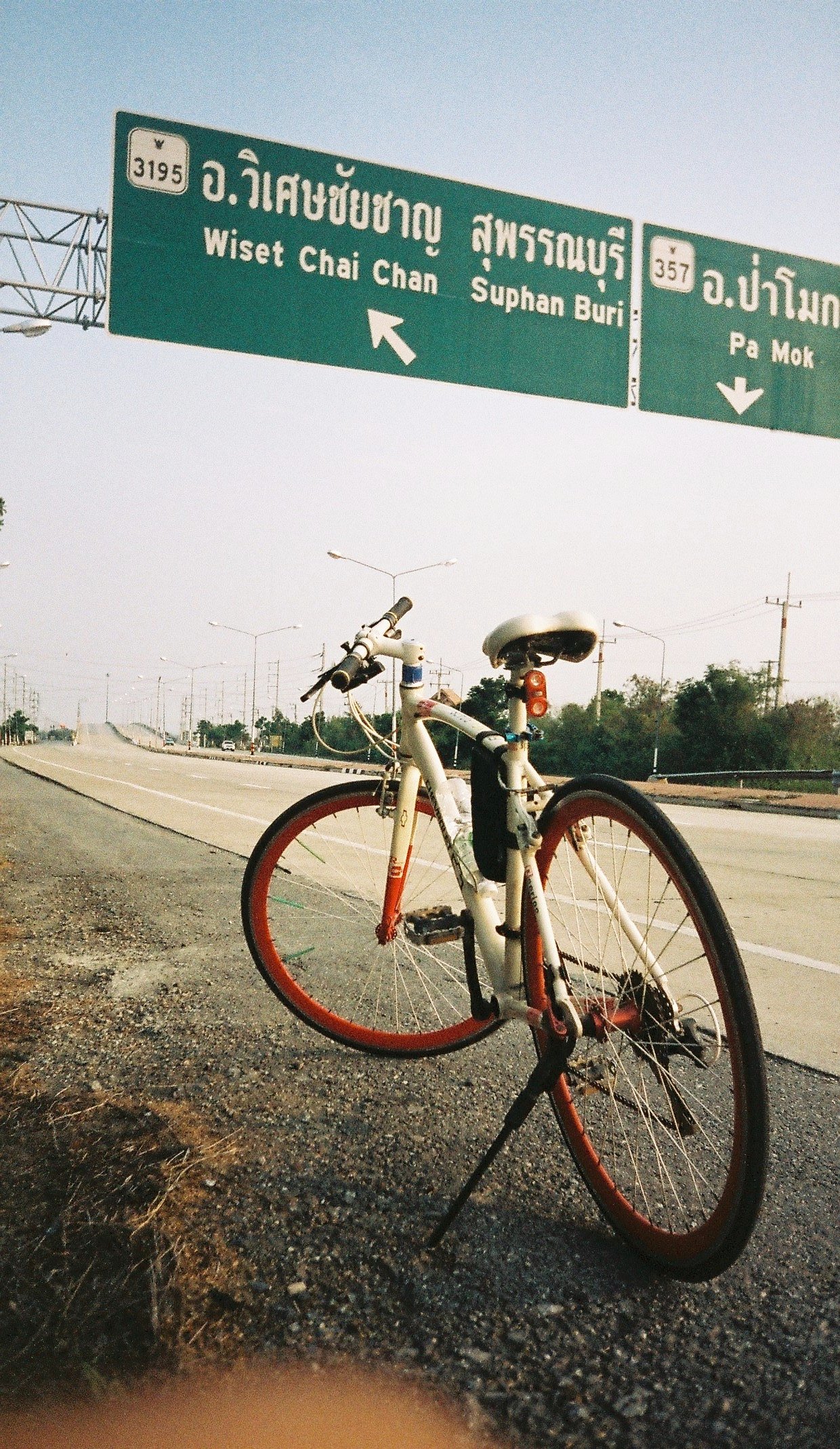 #24154776 — modern_nmt · Lomography