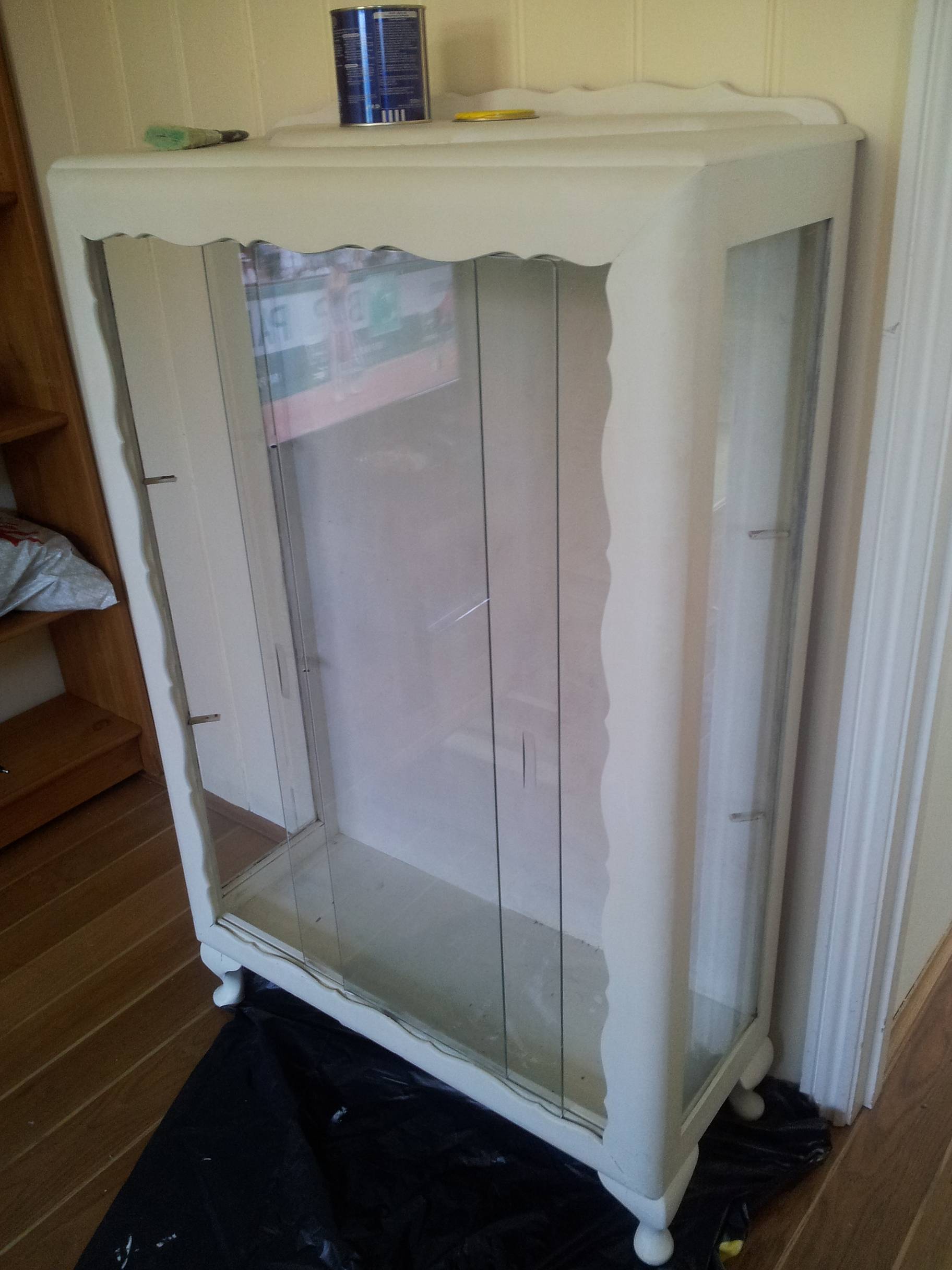 DIY Project #1: Camera Display Cabinet · Lomography