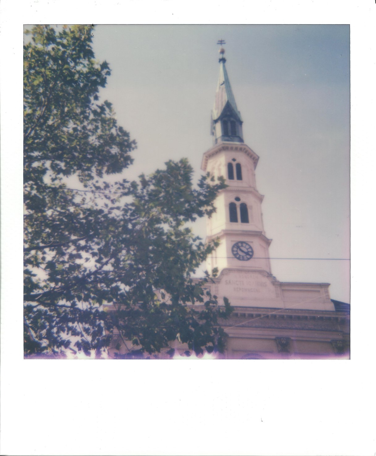 [The Impossible Project] Polaroid Photowalk — pixxforfun · Lomography