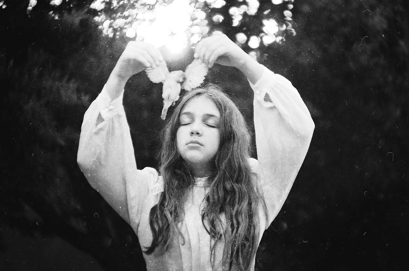 Frank Diamond tests out the Petzval 80.5 Art Lens for his · Lomography