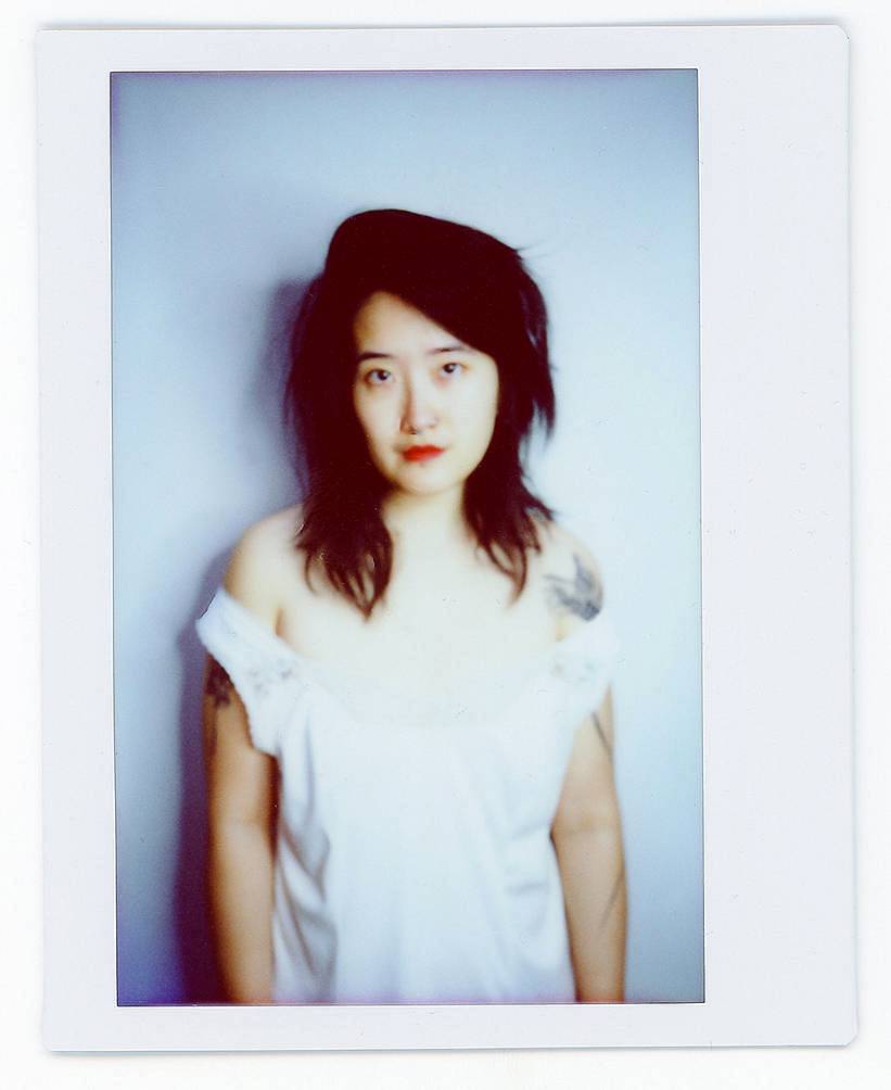 用 Lomo'Instant Wide Glass 宽幅玻璃镜头拍立得相机捕捉双重影像：Patty 的双重曝光作品 – Lomography 中国