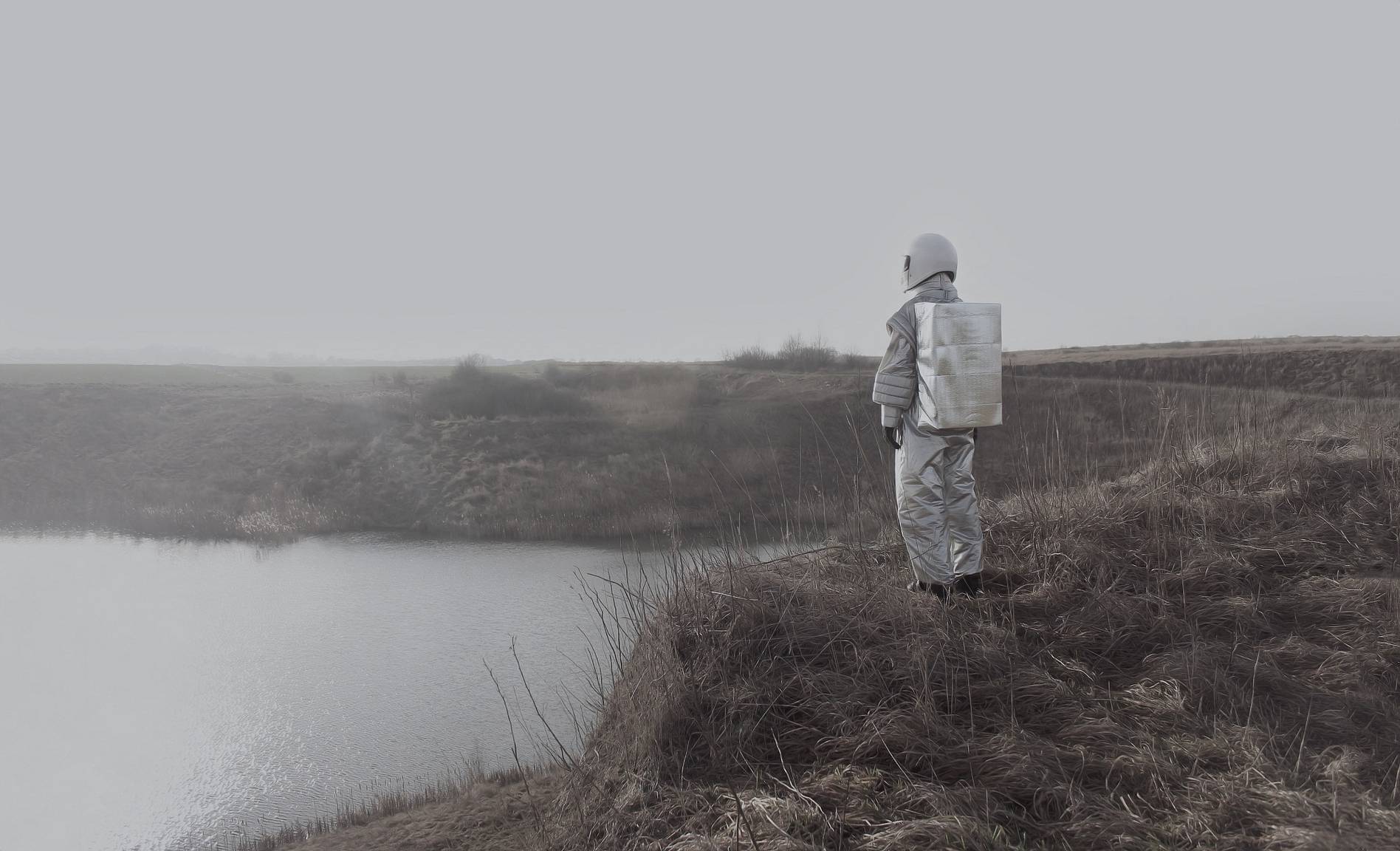 An Interview with Slevin Aaron on Flowers, Portraiture & · Lomography