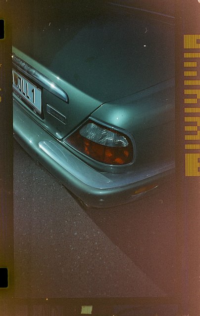 Review: The Short Life Of the APS Film Format · Lomography