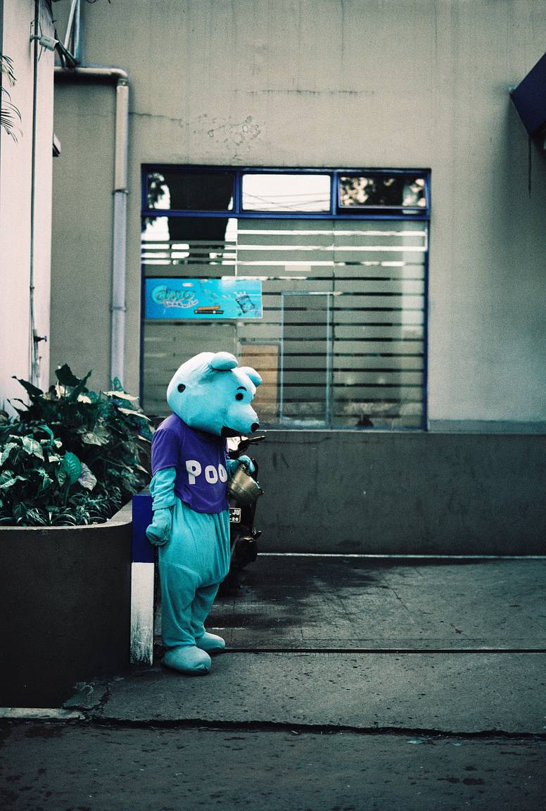 Didi Satriadi Explores Medium Format with LomoChrome · Lomography