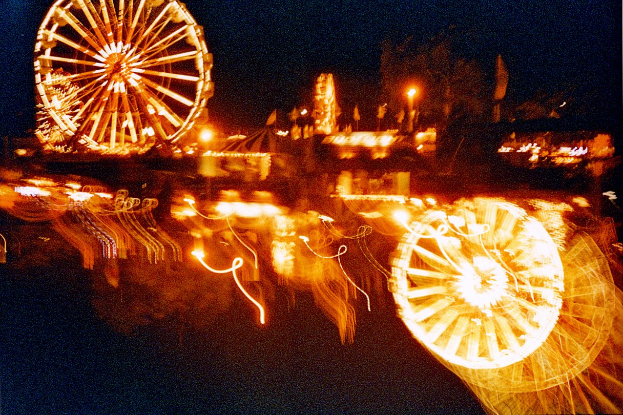 The Shooting Gallery: Tips for Great Carnival Shots · Lomography