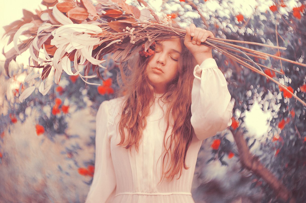 Frank Diamond tests out the Petzval 80.5 Art Lens for his · Lomography