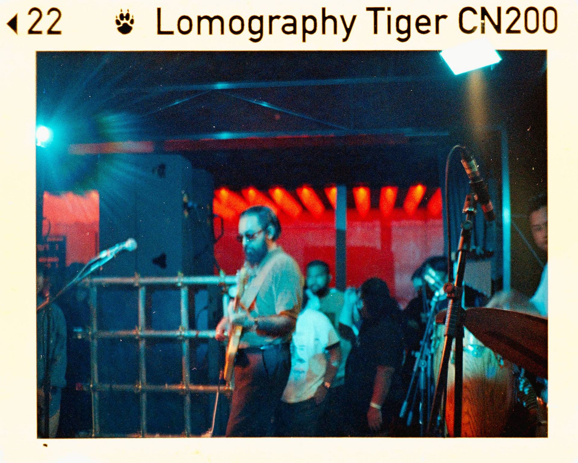Tiny Questions with the Lomomatic 110: Rekti Yoewono – Lomography 中国