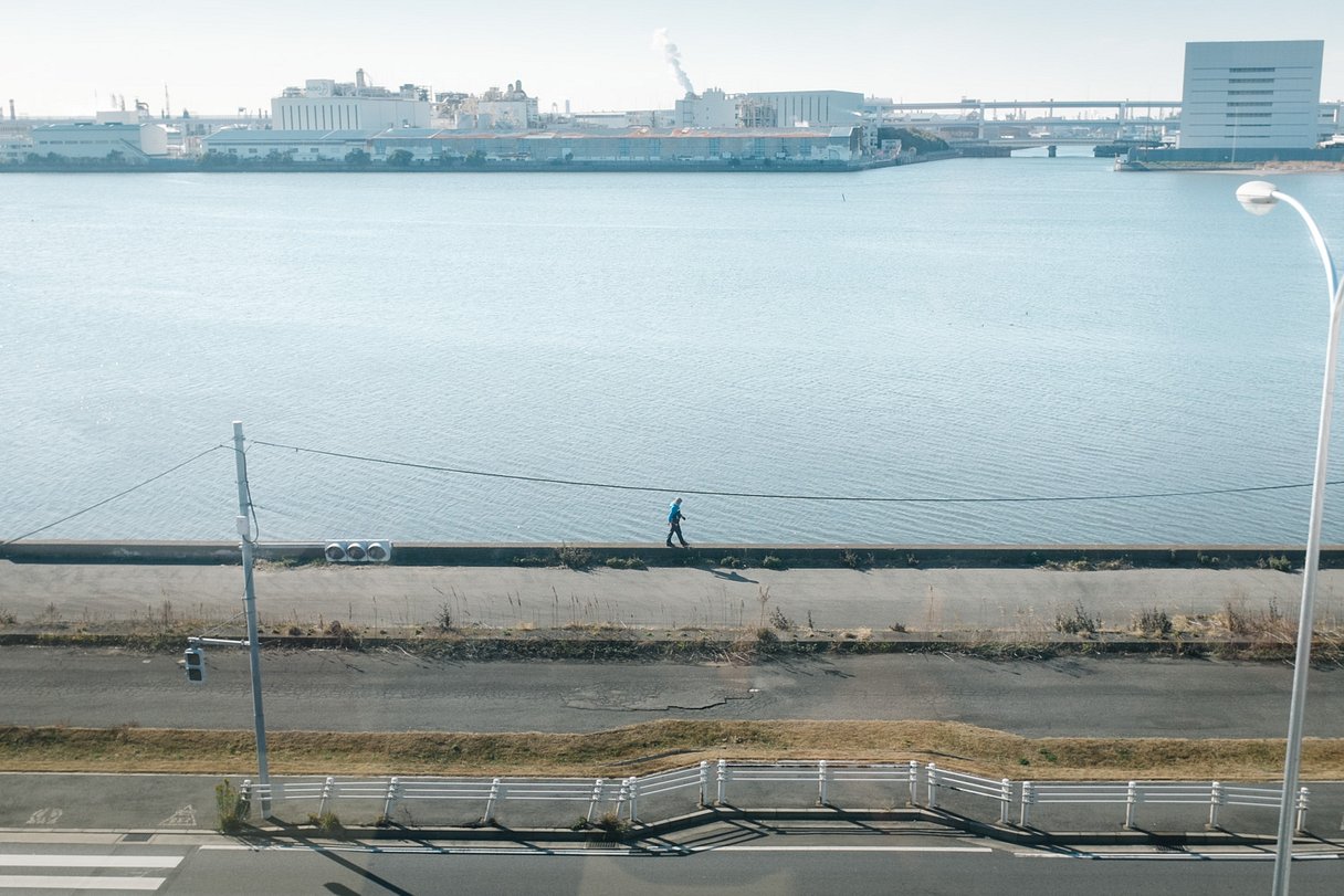 Detachment in Transit: the Visual Diary of Yota Yoshida · Lomography