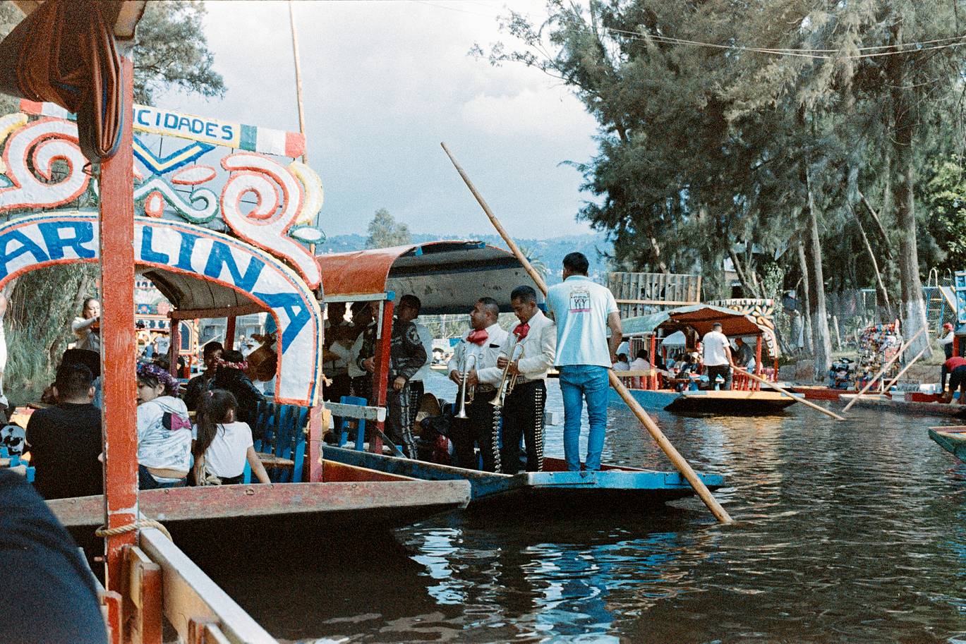 Cinematic Views of Mexico City: A LomoChrome Color '92 · Lomography
